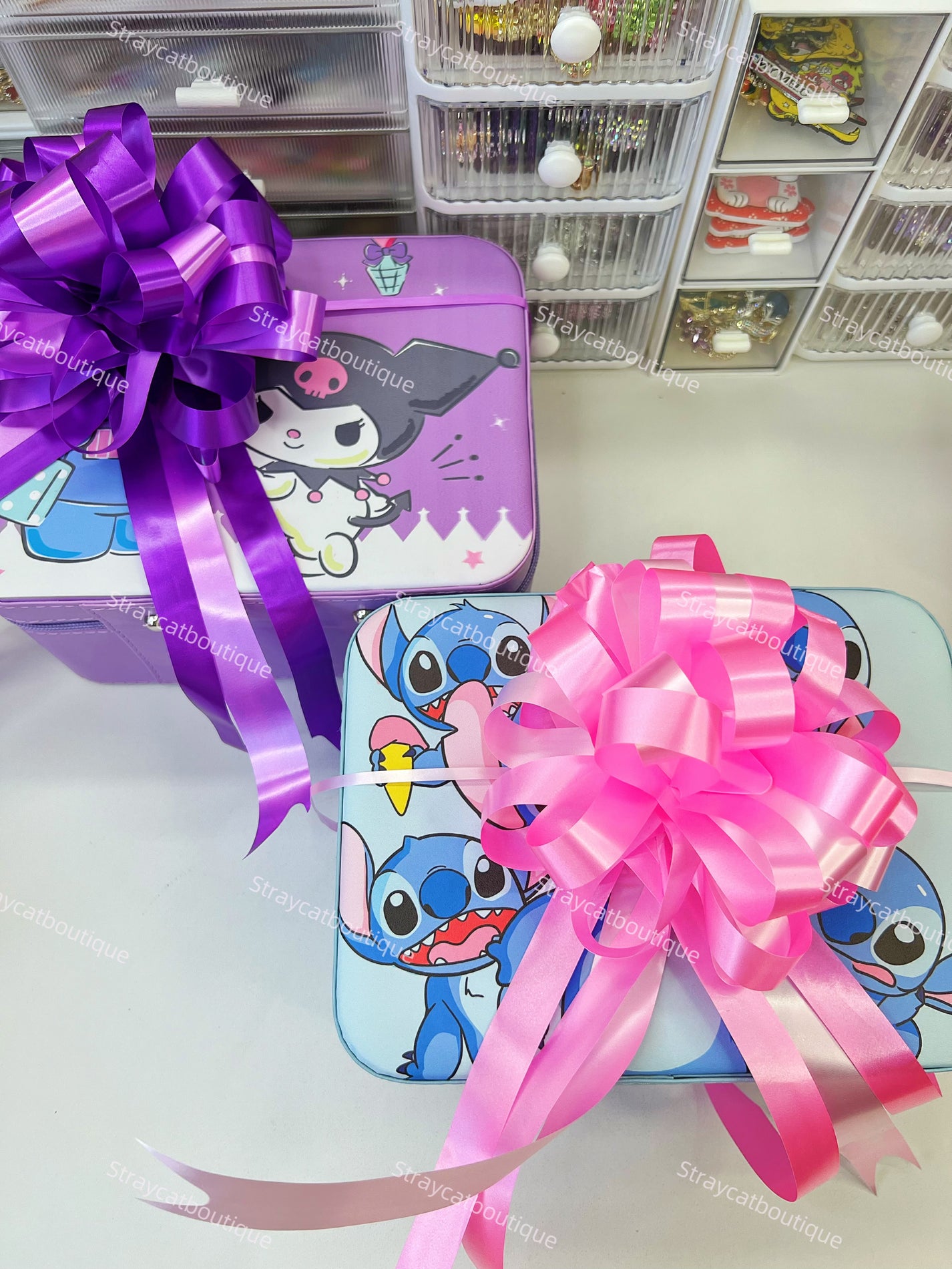 1 Cute Gift Box + 10/15 Random Items – StrayCatboutique